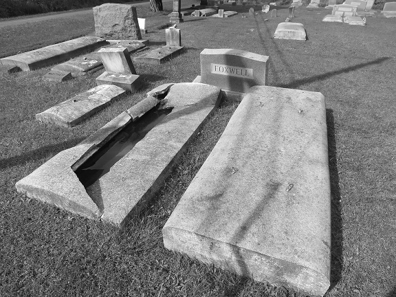 Foxwell Family Burial Ground | Dorchester Graves